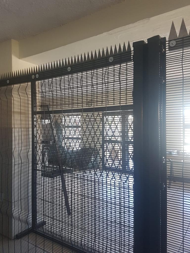 Clear view Fencing - Invisimax Fences