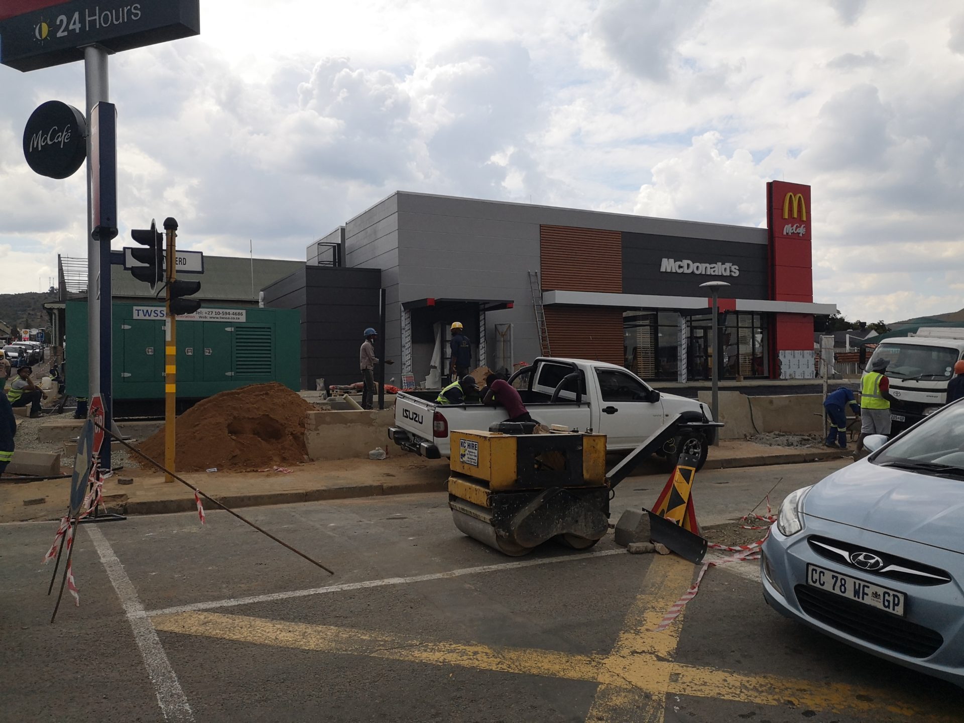 Clear view Fencing - Invisimax Fences