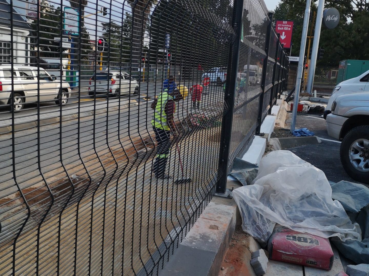 Clear view Fencing - Invisimax Fences